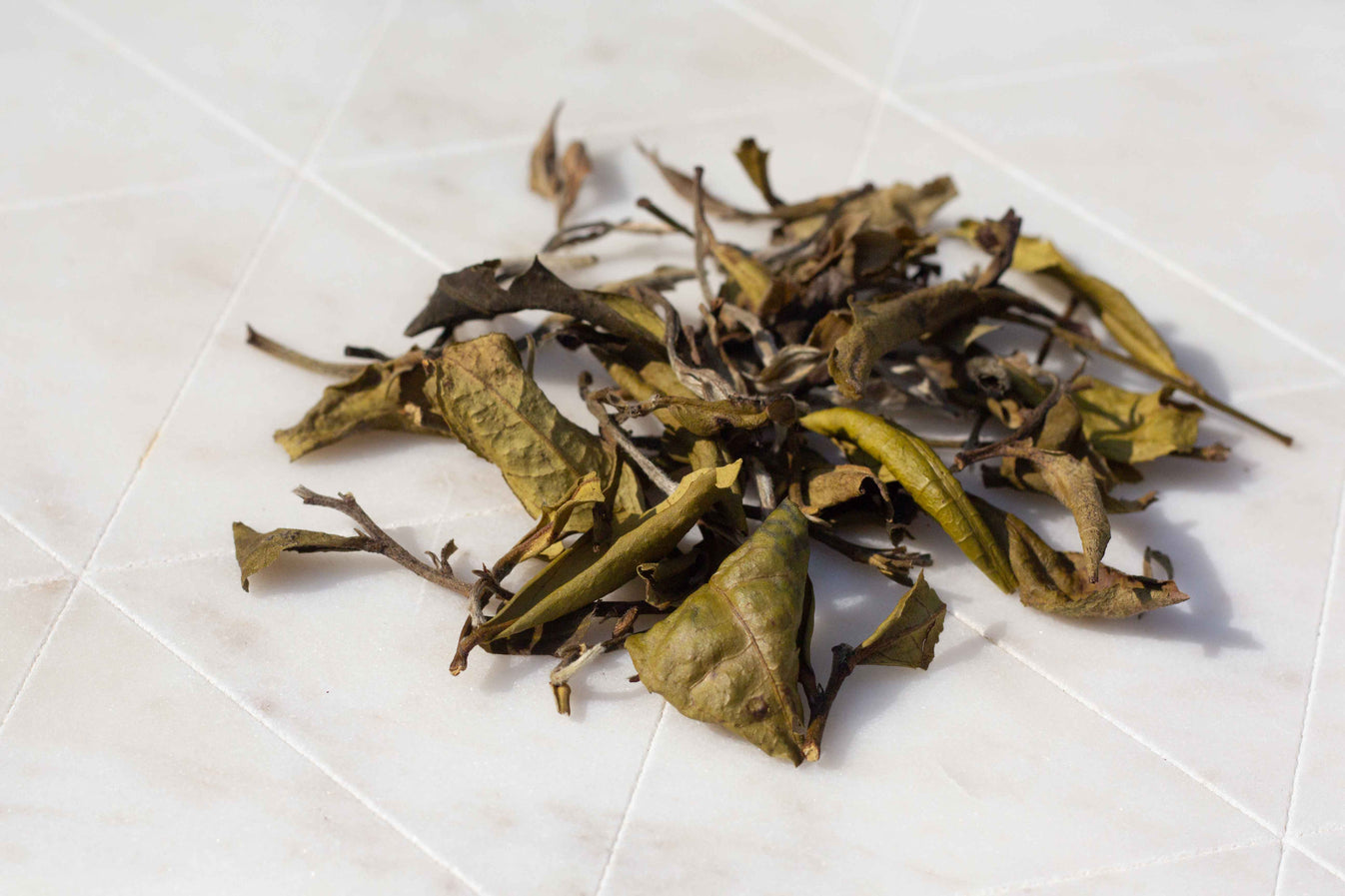 Buy Bai Mu Dan Darjeeling Peony White Loose Leaf Tea – Makaibari Tea